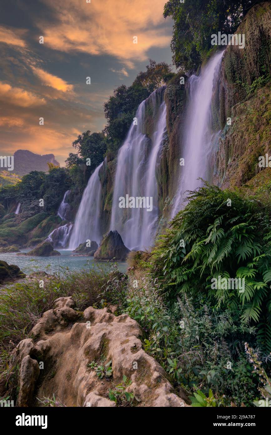 Bangioc waterfall hi-res stock photography and images - Alamy