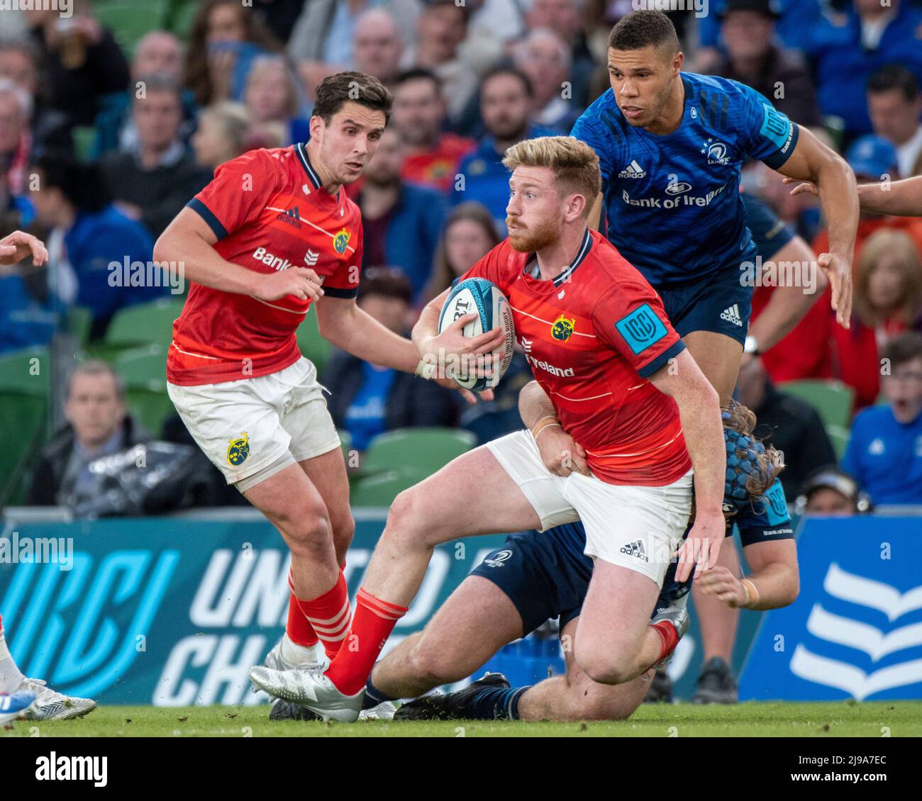 Ben Healy of Munster with the ball during the United Rugby Championship ...