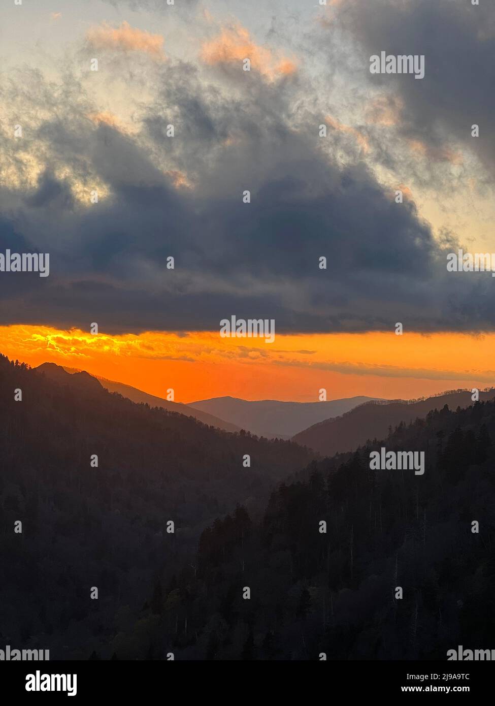 Sunset from Morton overlook vertical - Great Smoky Mountains NP ...