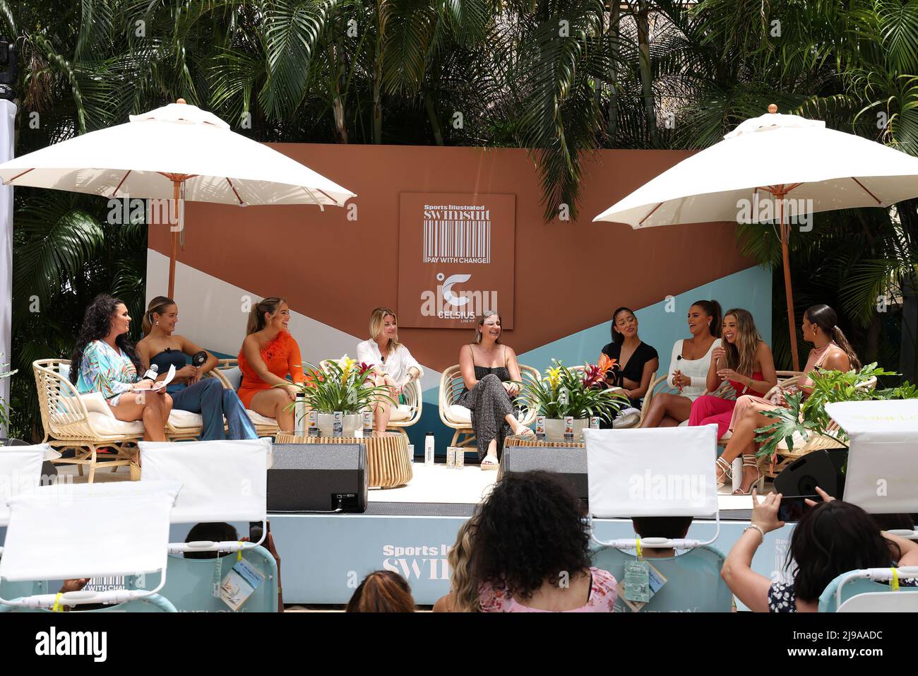 HOLLYWOOD, FLORIDA - MAY 21: (L-R) Joy Taylor, Olivia Ponton, Natalie ...