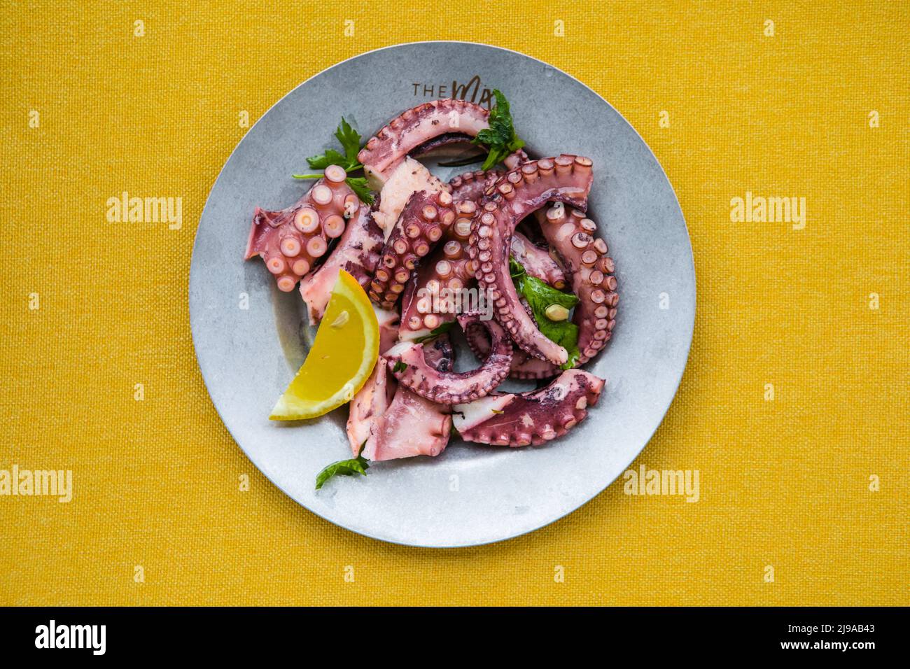 Crete food lemon table hi-res stock photography and images - Alamy