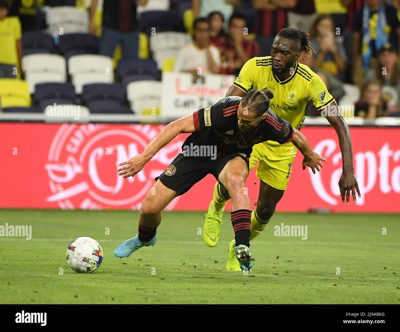 May 21, 2022: Atlanta United forward Ronaldo Cisneros (29) and ...
