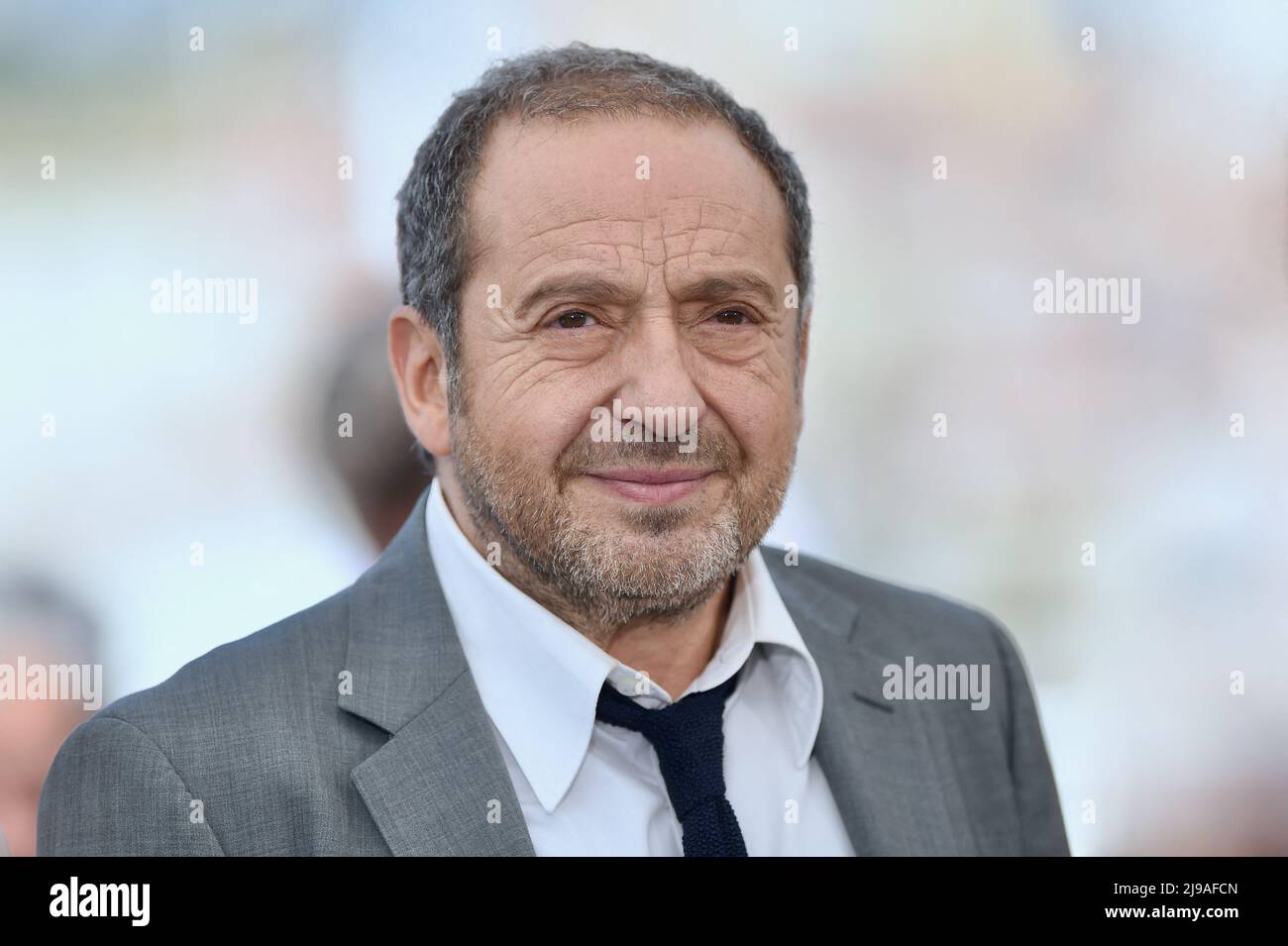 Patrick Timsit attending the photocell for the film Brother And Sister ...