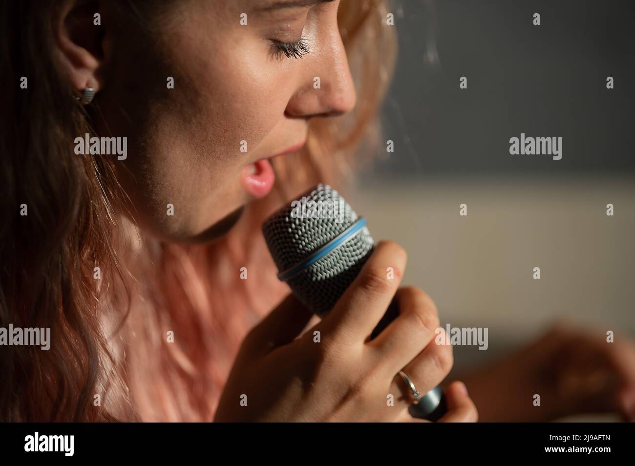 Woman mouth scream up close hi-res stock photography and images - Alamy