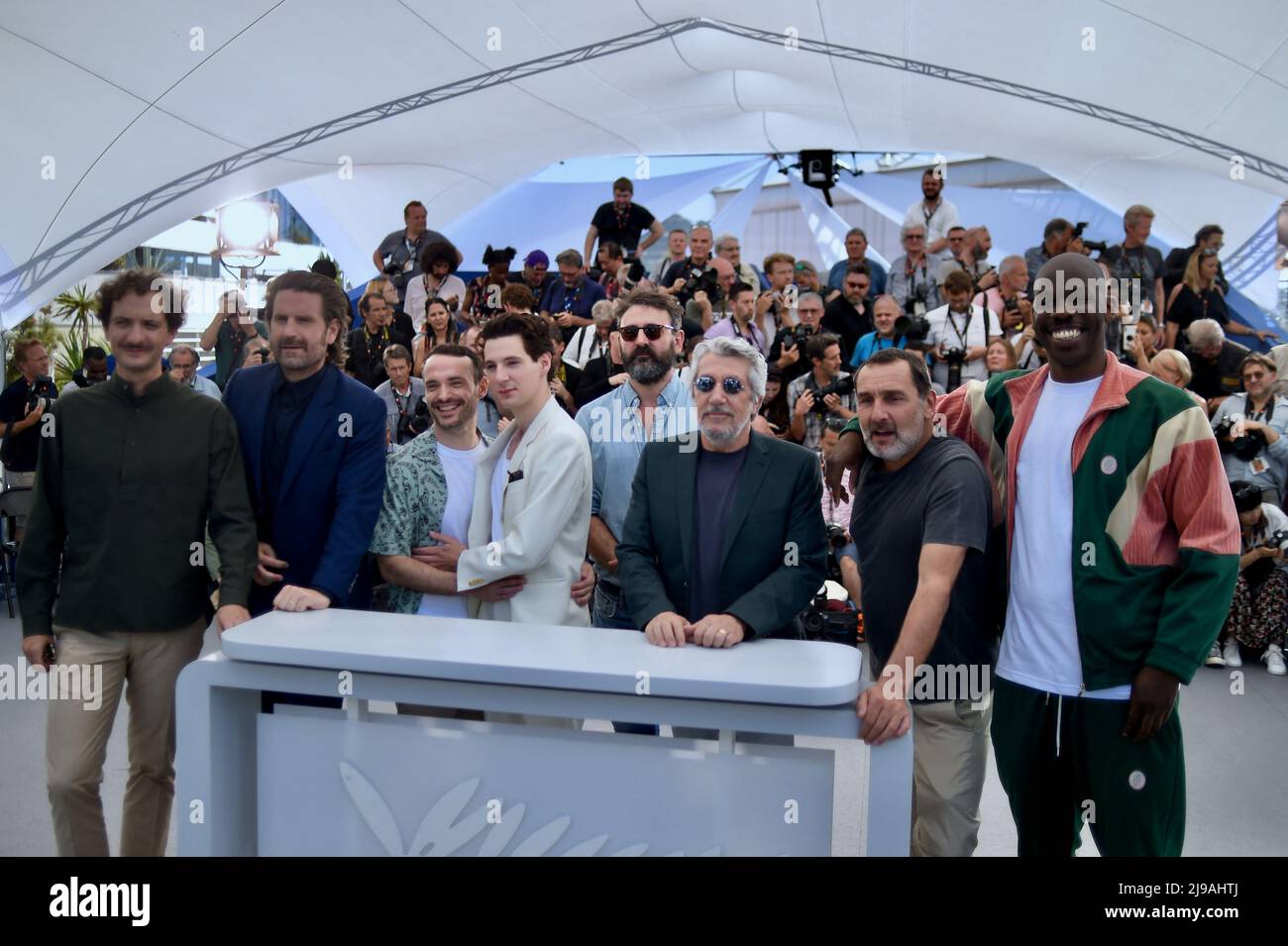 Gilles Lellouche, Jean-Pascal Zadi, Alain Chabat, Quentin Dupieux ...