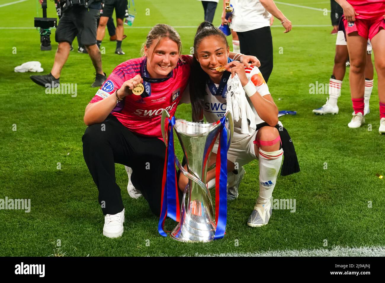 Turin, Italy. 21st May, 2022. Goalkeeper Alyssia Paljevic and Selma ...