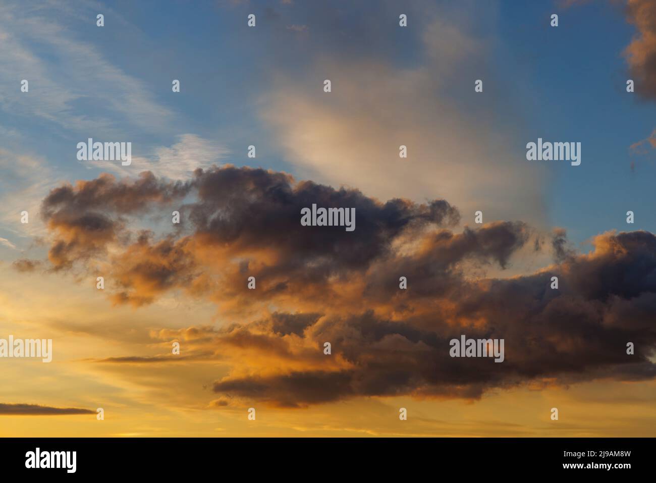 Glow in the sky hi-res stock photography and images - Alamy