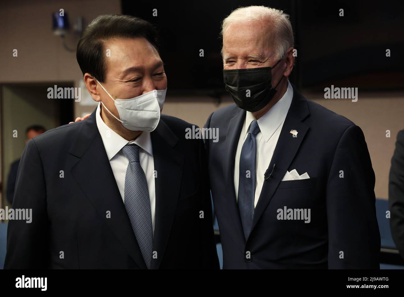 22nd May, 2022. Yoon, Biden President Yoon Suk-yeol (L) and U.S ...