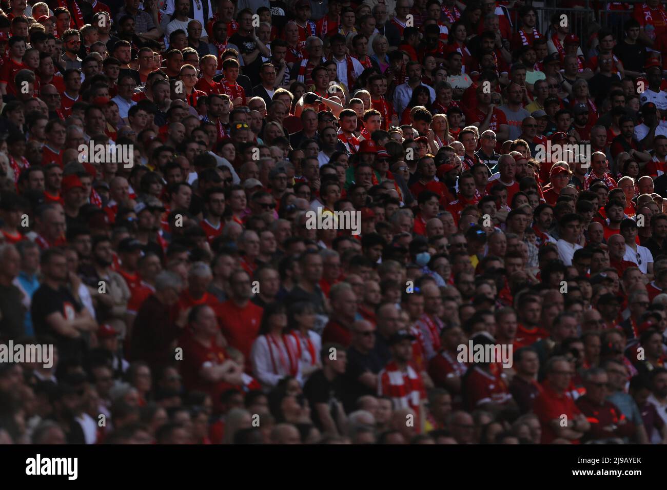 Liverpool fans catch the light inside Wembley Stadium - Chelsea v ...