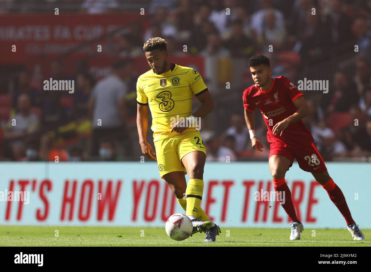 Reece James of Chelsea and Luis Diaz of Liverpool - Chelsea v Liverpool ...