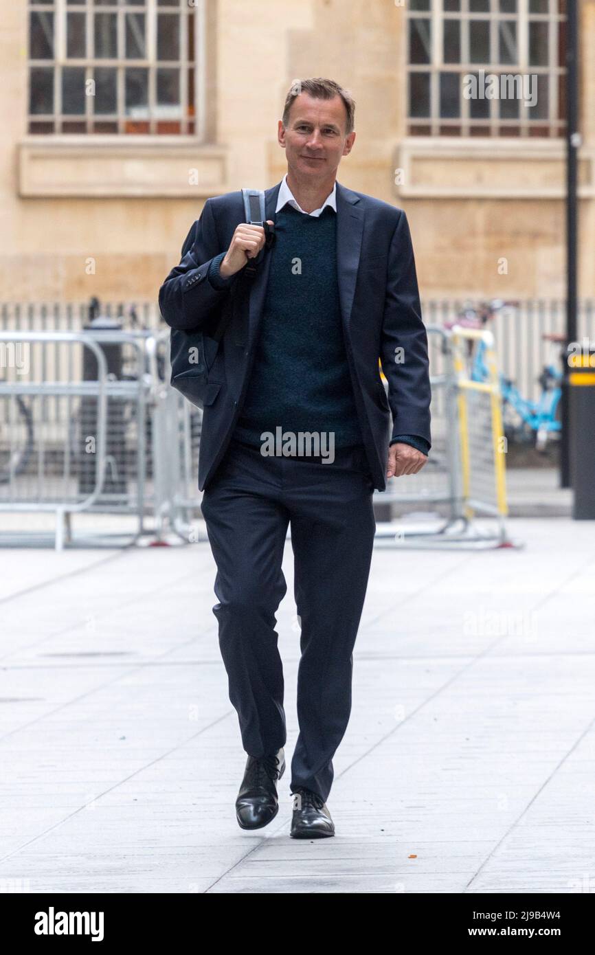 Acclaimed British singer Robbie Williams and his creative partner Ed ...