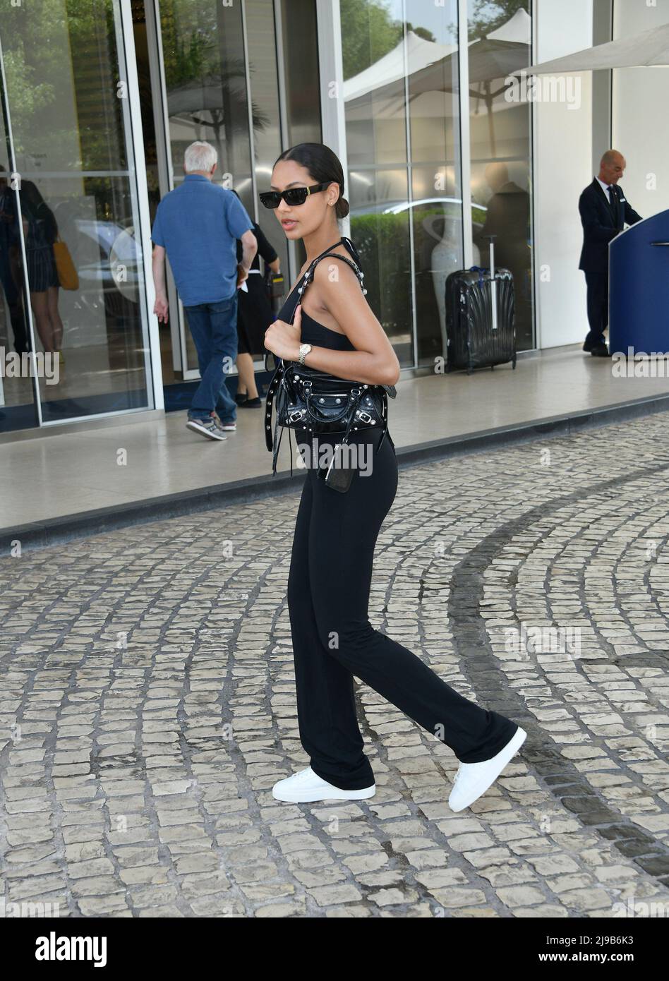 Venice,75th Cannes film festival 2022, Jamilla Strand esce dall'Hotel ...