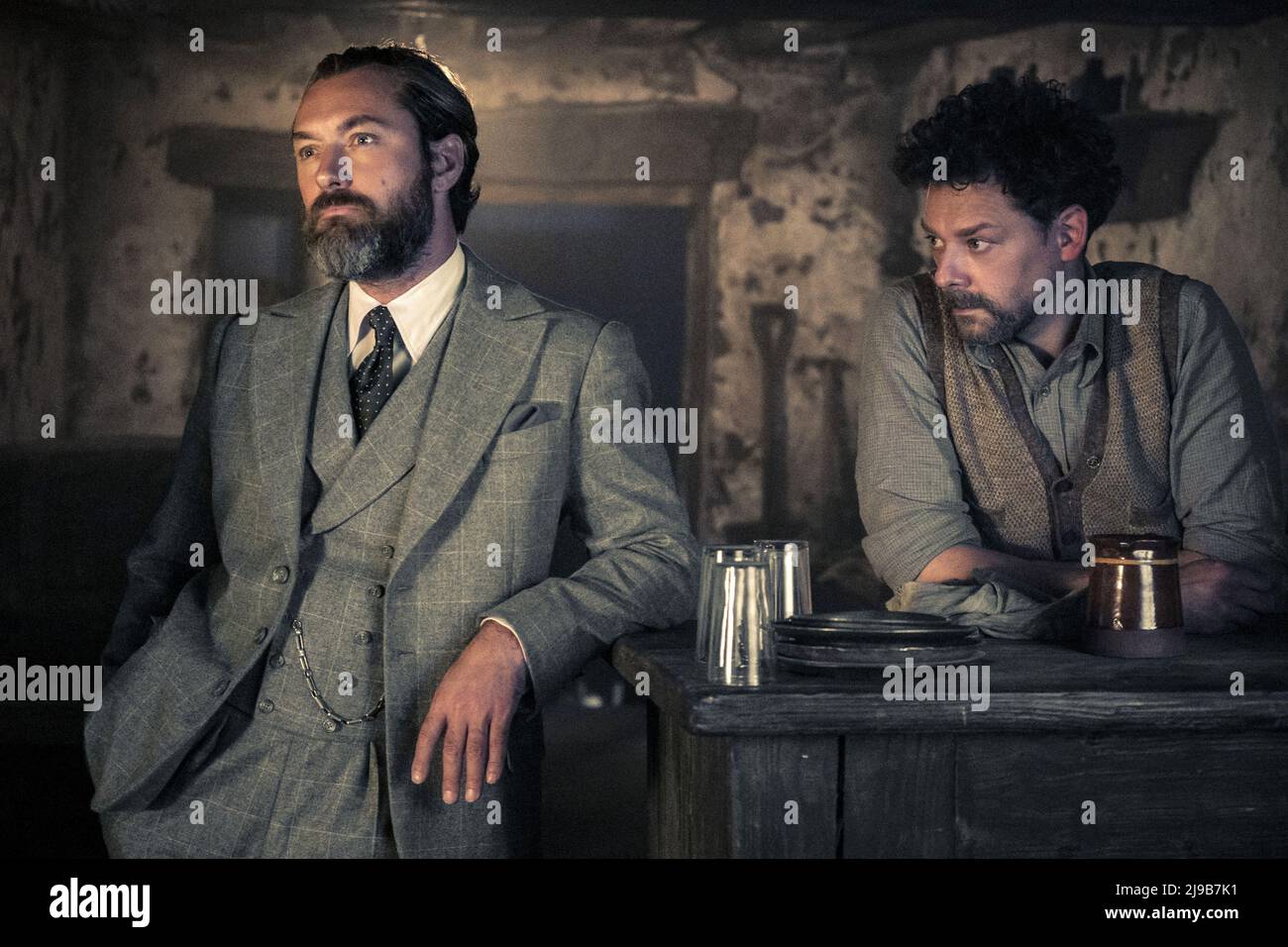 Richard Coyle Crossbones