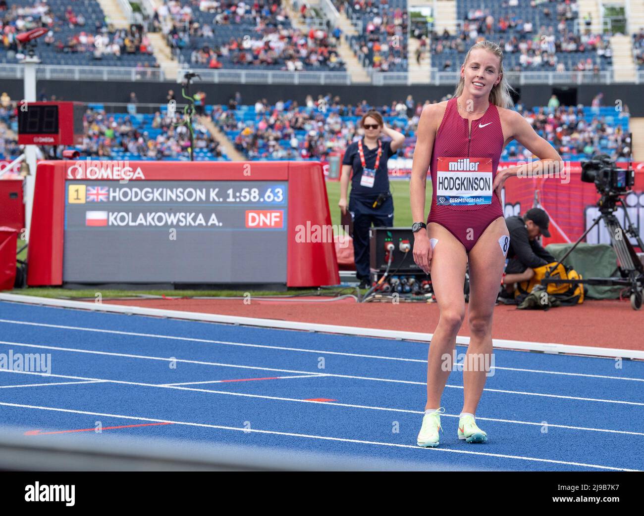 Birmingham, UK. 21st May, 2022. Keely Hodgkinson competing in the women ...