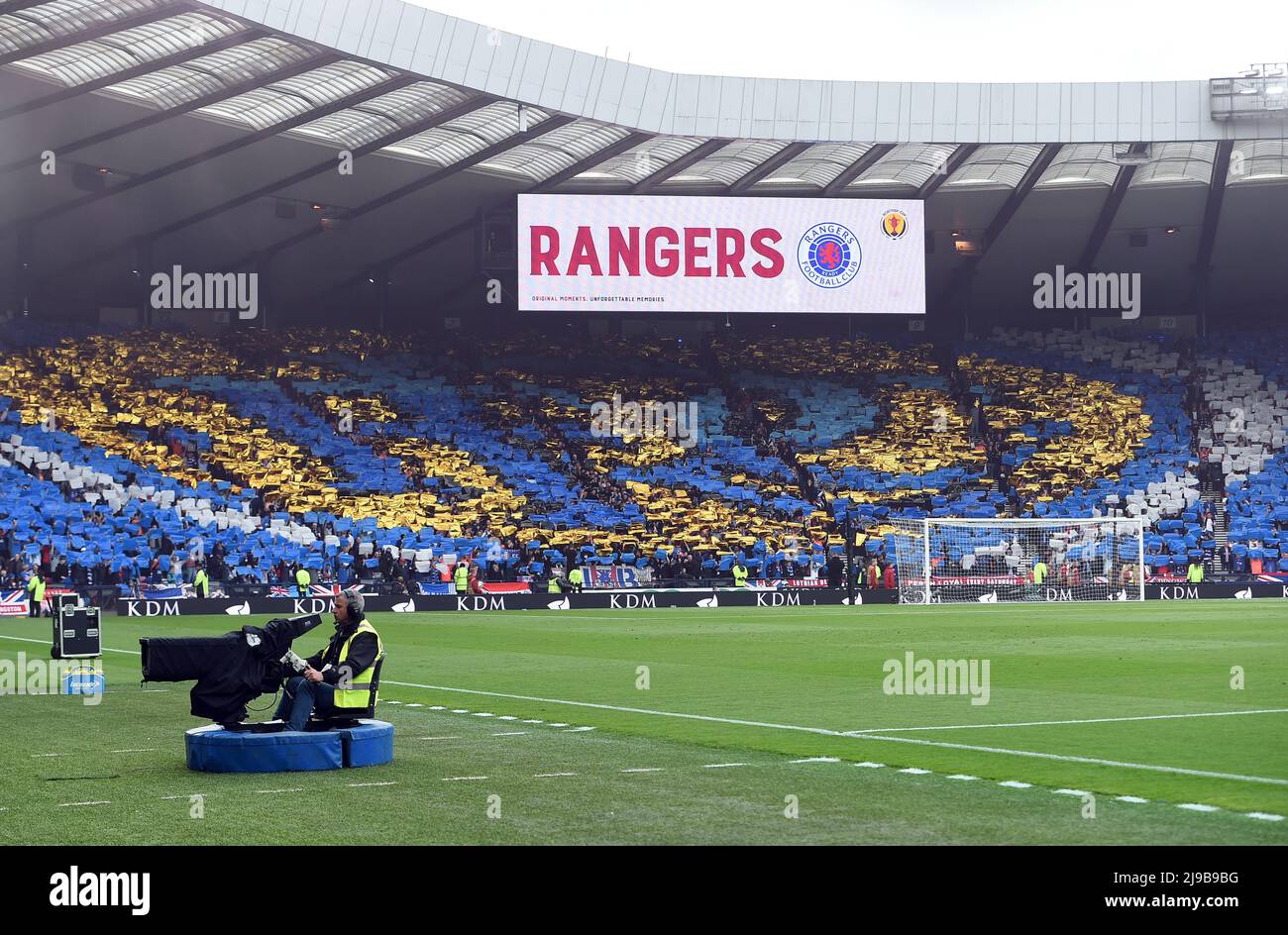 Rangers fans hi-res stock photography and images - Alamy