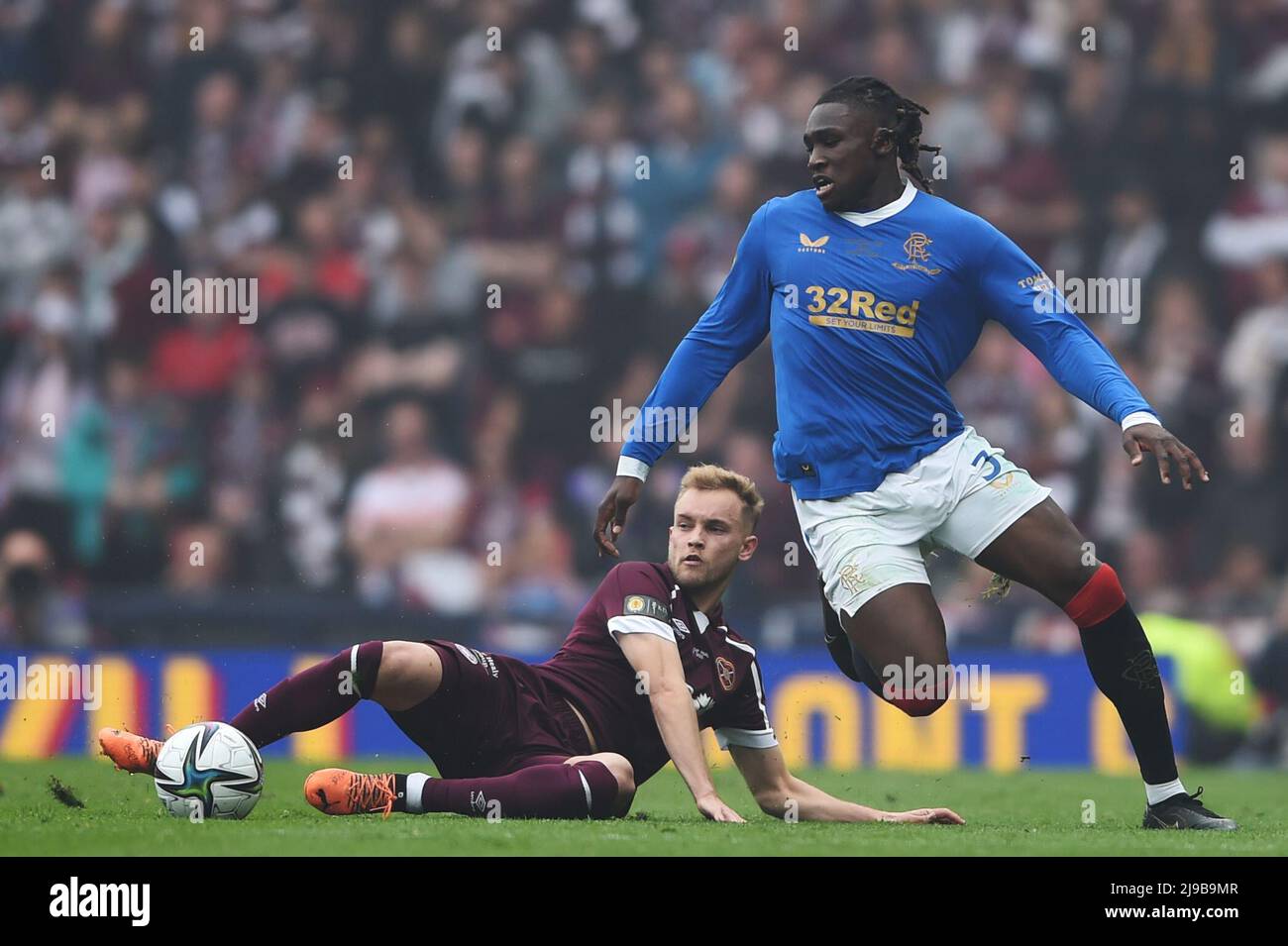 Calvin bassey hi-res stock photography and images - Alamy