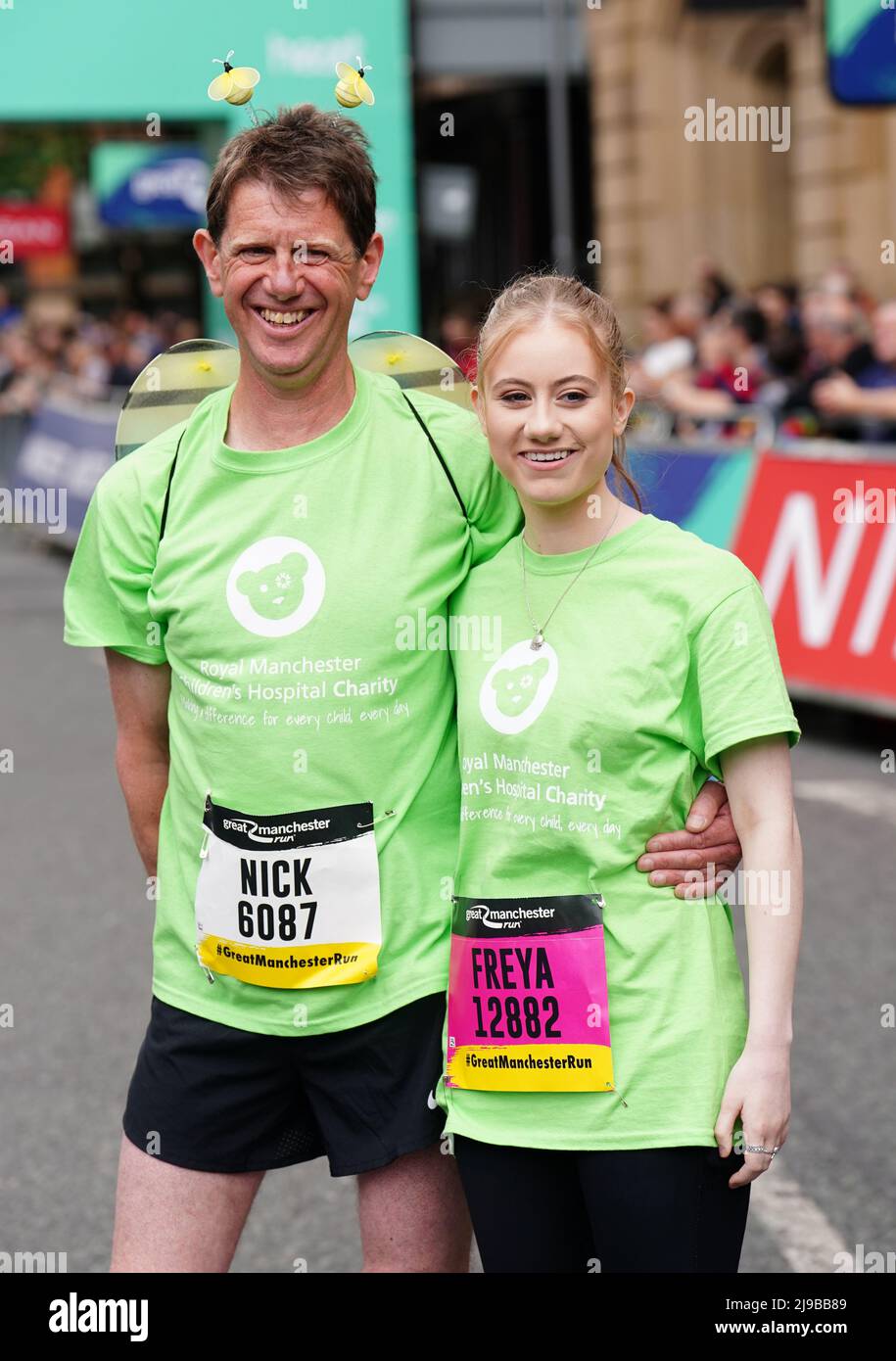 Freya Lewis with her father Nick, ahead of the Great Manchester Run ...
