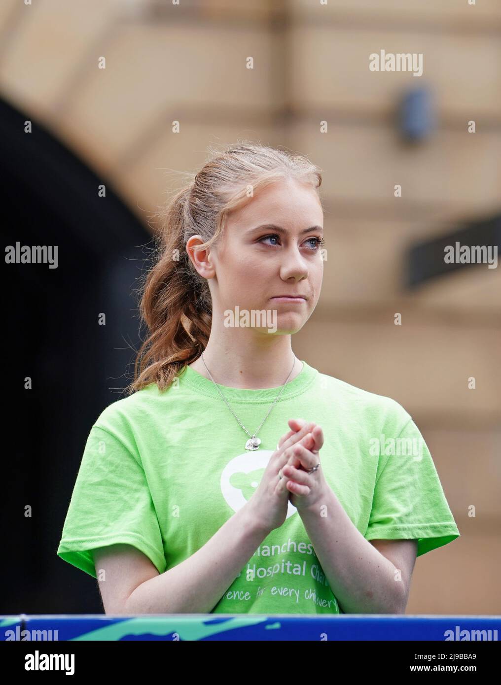 Freya Lewis applauding the 22 victims ahead of the starting pistol for ...