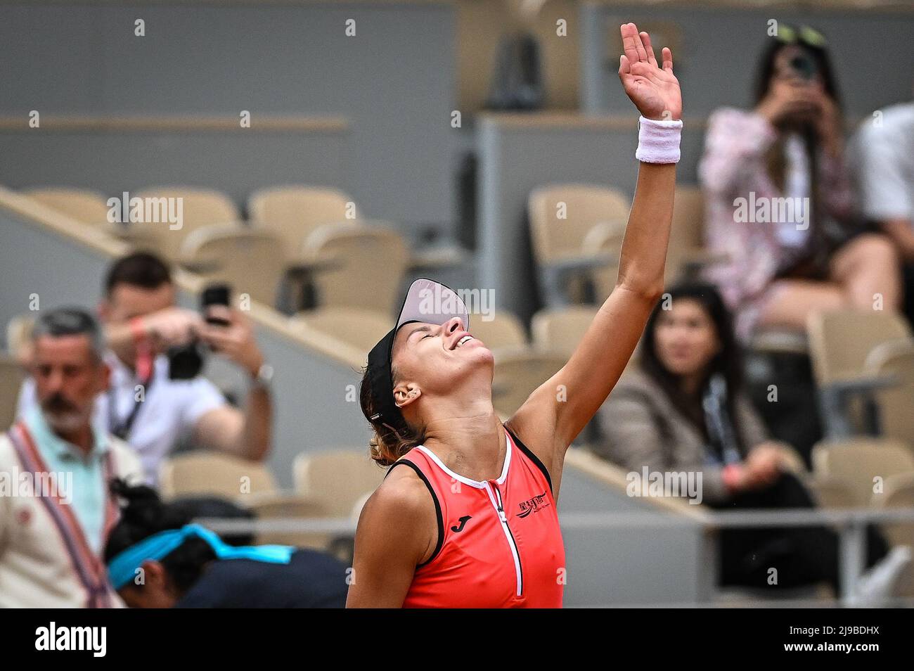 Magda LINETTE of Poland celebrates his victory during the Day one of ...