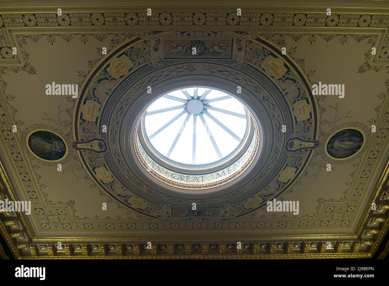 Inside Victoria and Albert museum in London,uk Stock Photo - Alamy