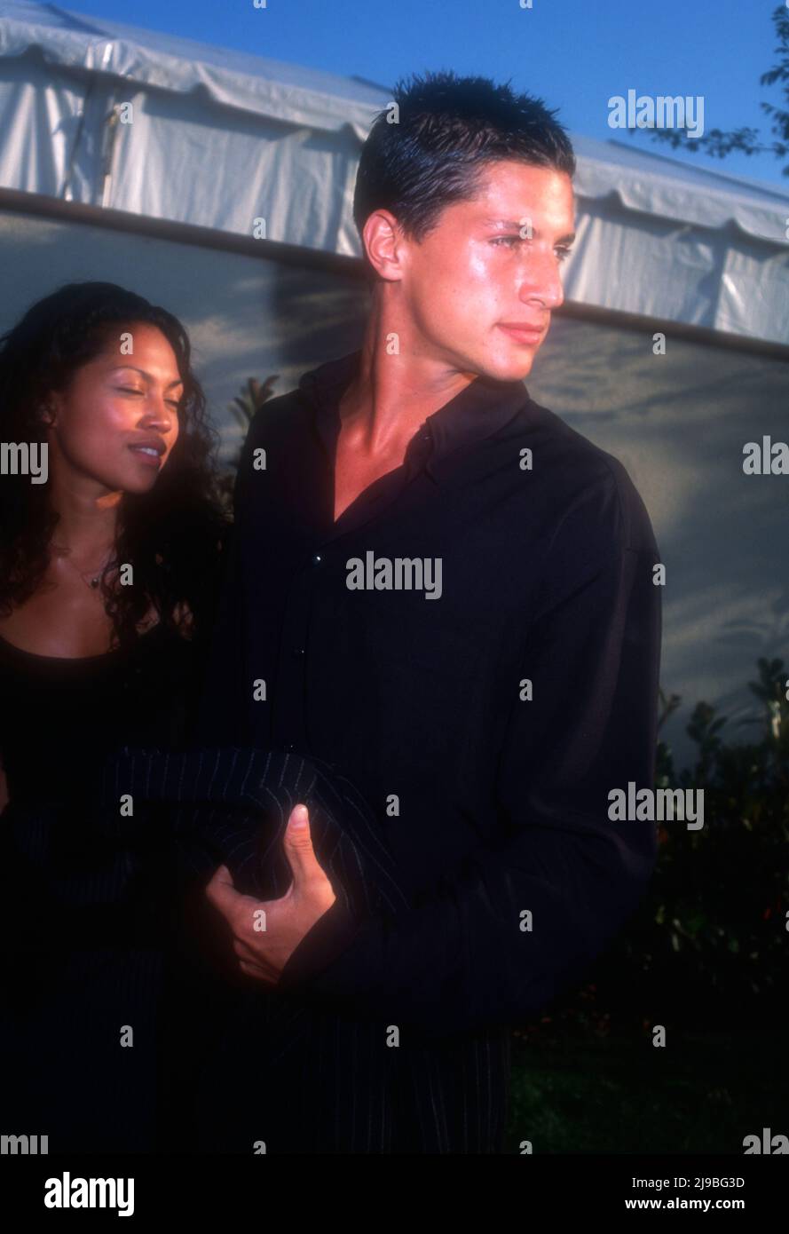 Simon rex mtv hi-res stock photography and images - Alamy