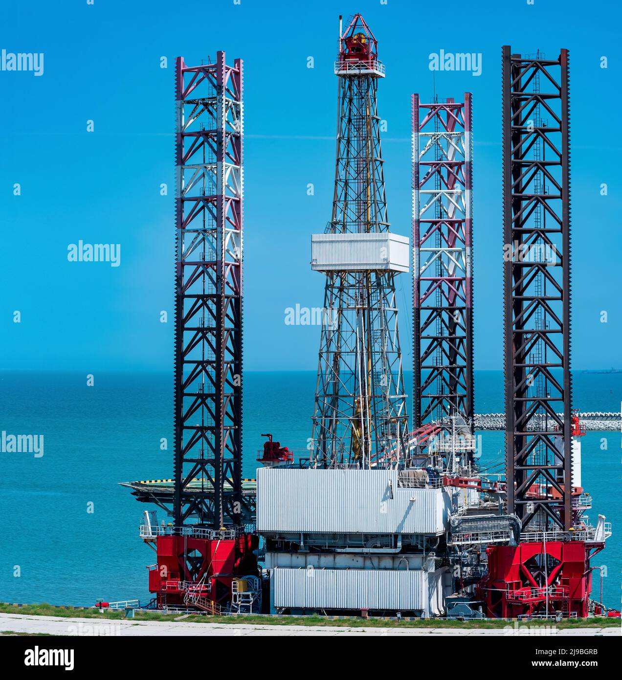 floating oil platform moored in the seaport at the pier Stock Photo - Alamy