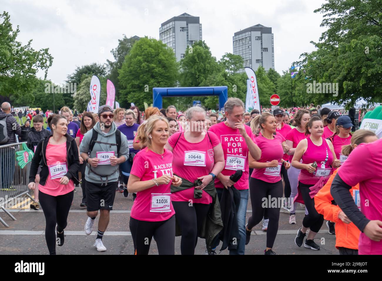 Cancer research centre scotland hi-res stock photography and images - Alamy