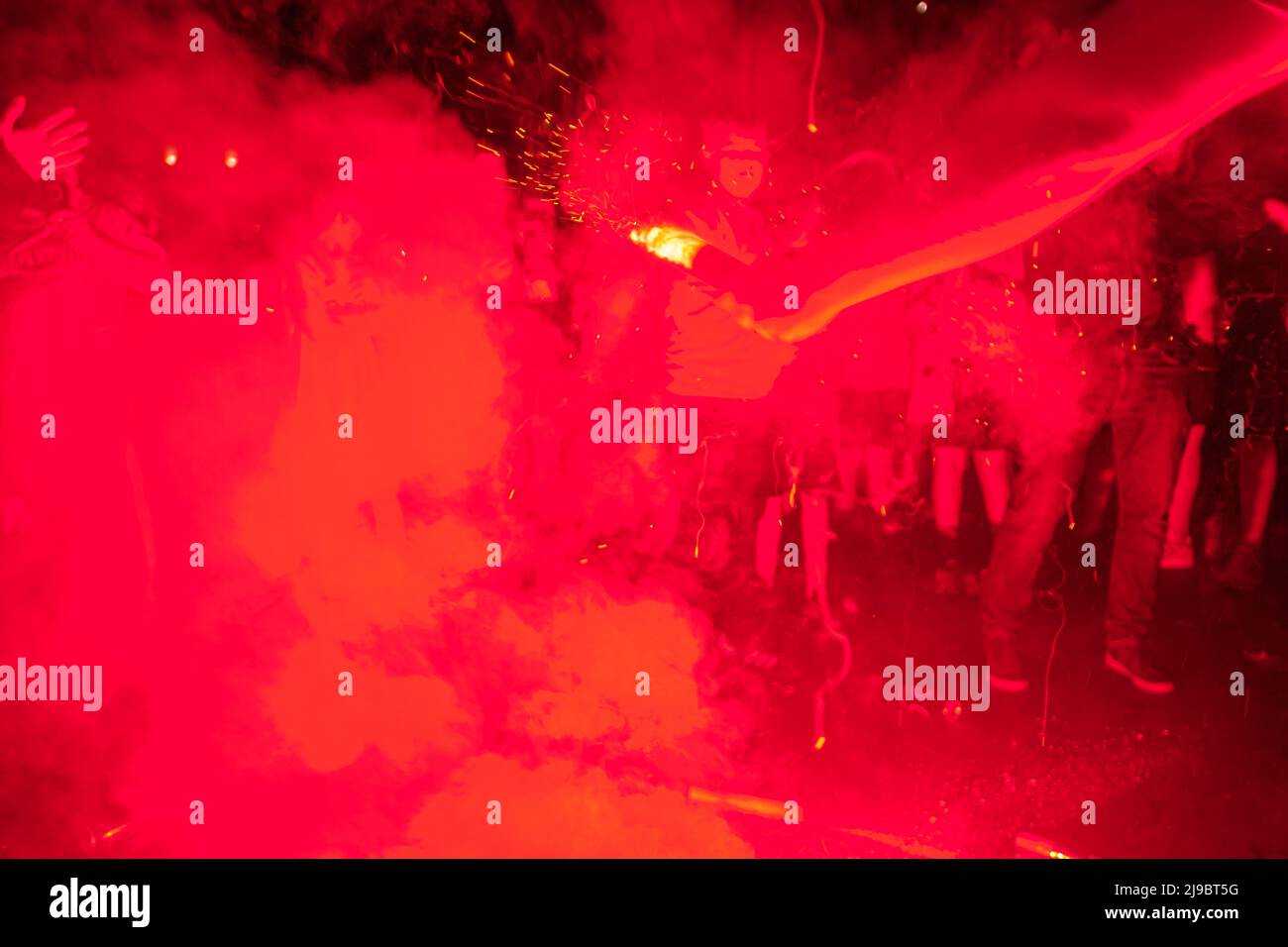 21/05/22, Sunderland AFC Fans Celebrate into the Night in Trafalgar ...