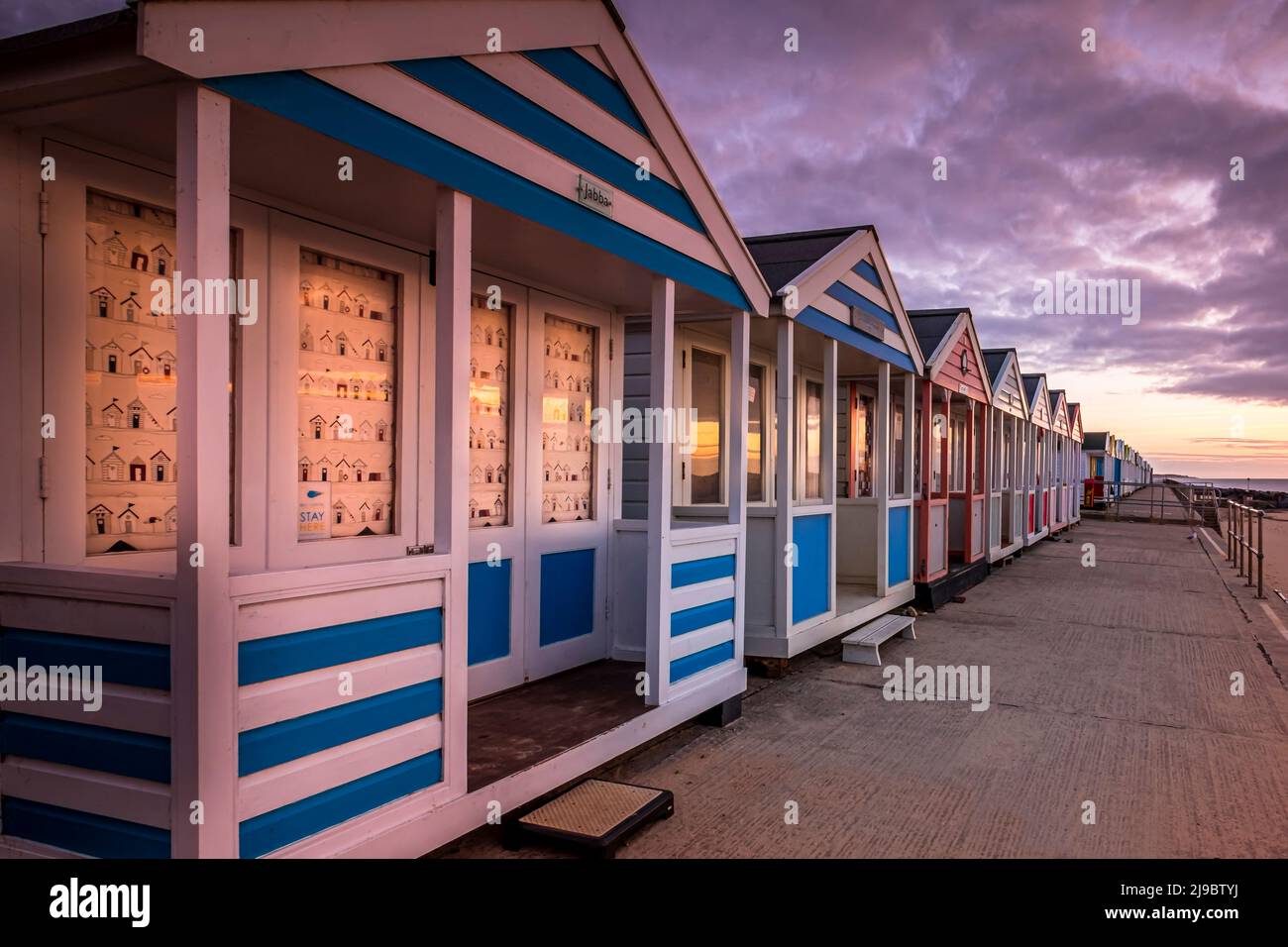 Timber huts on beach hi-res stock photography and images - Alamy