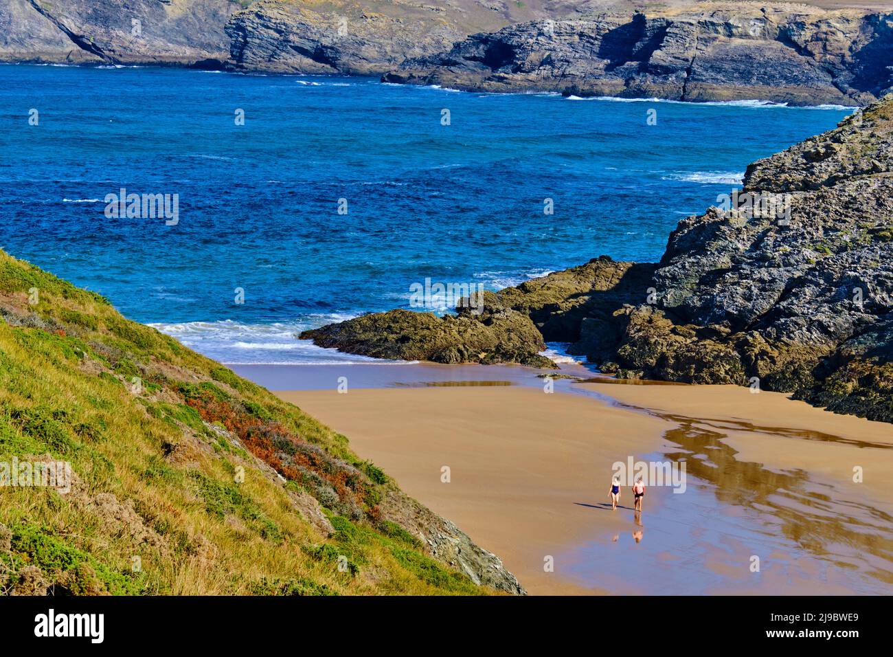 France, Morbihan, Belle-Ile-en-mer, the wild coast, Vazen beach Stock ...