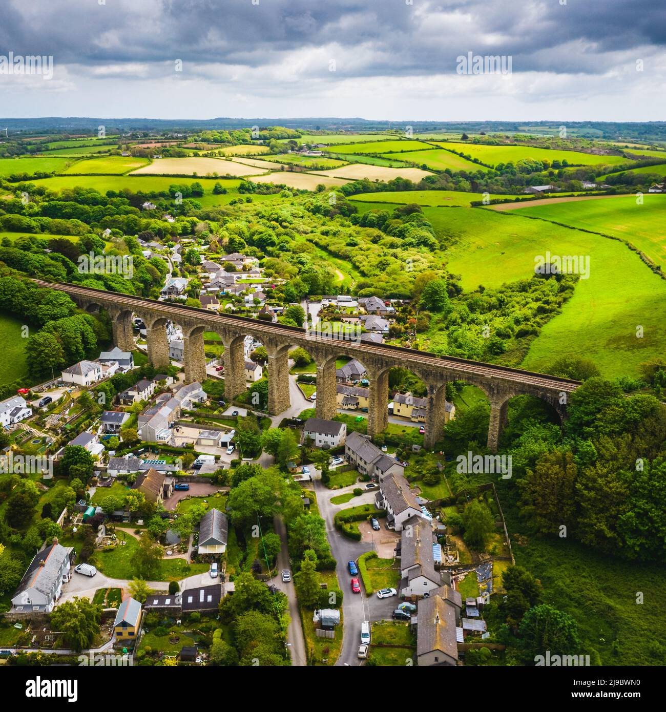 Hayle viaduct cornwall hi-res stock photography and images - Alamy