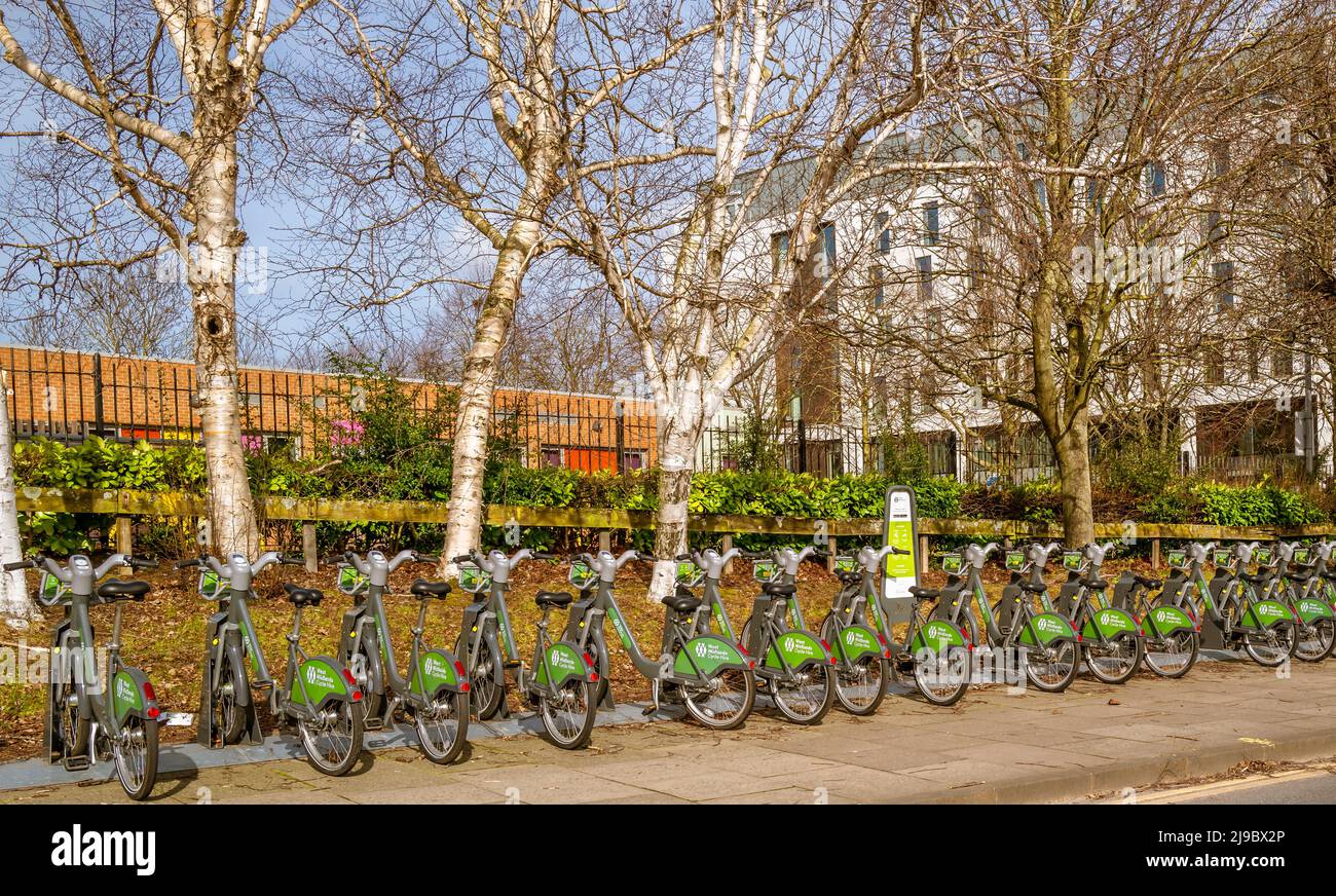 Urban cycle stand hi-res stock photography and images - Alamy