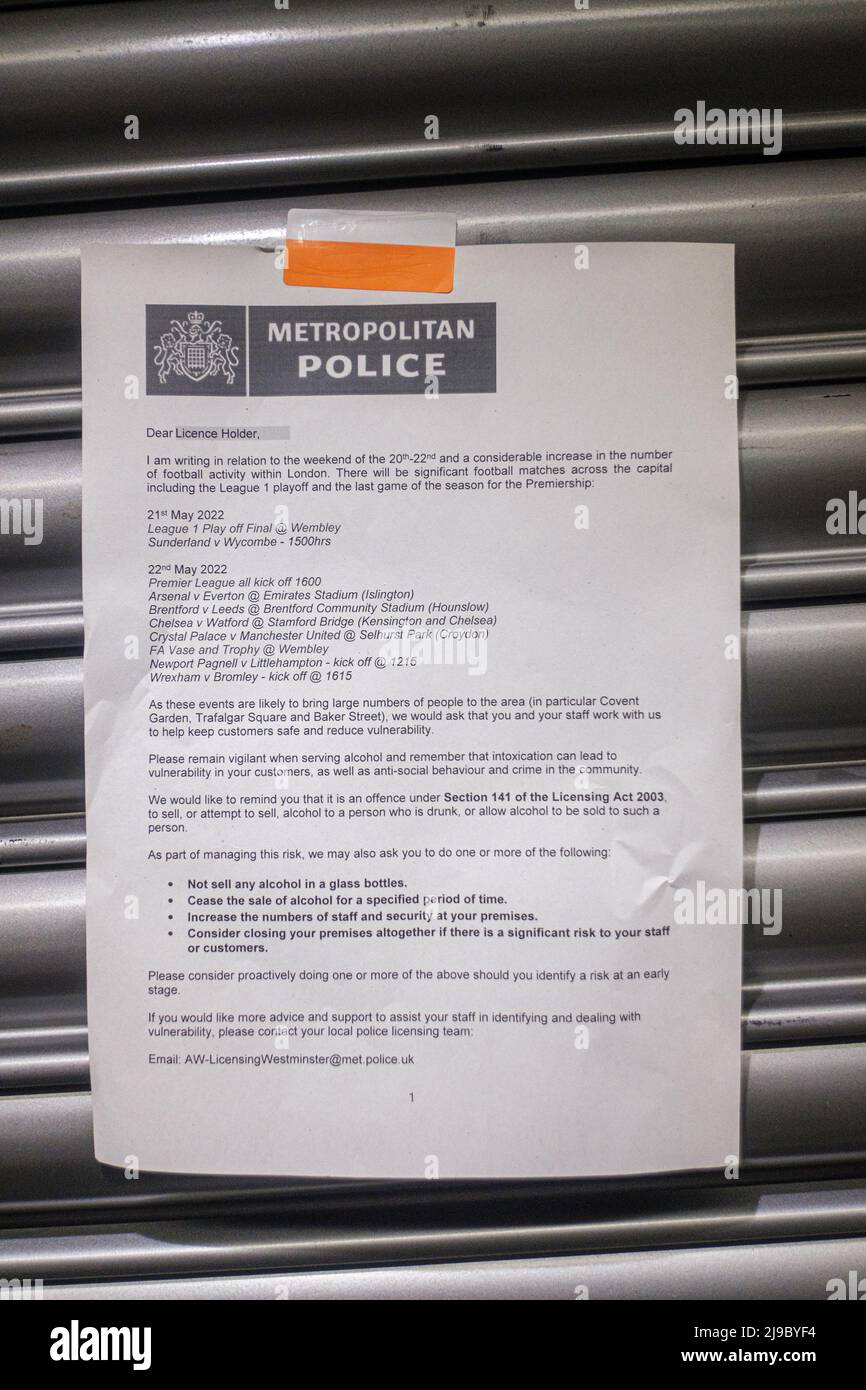 21/05/22, Sunderland AFC Fans Celebrate into the Night in Trafalgar ...