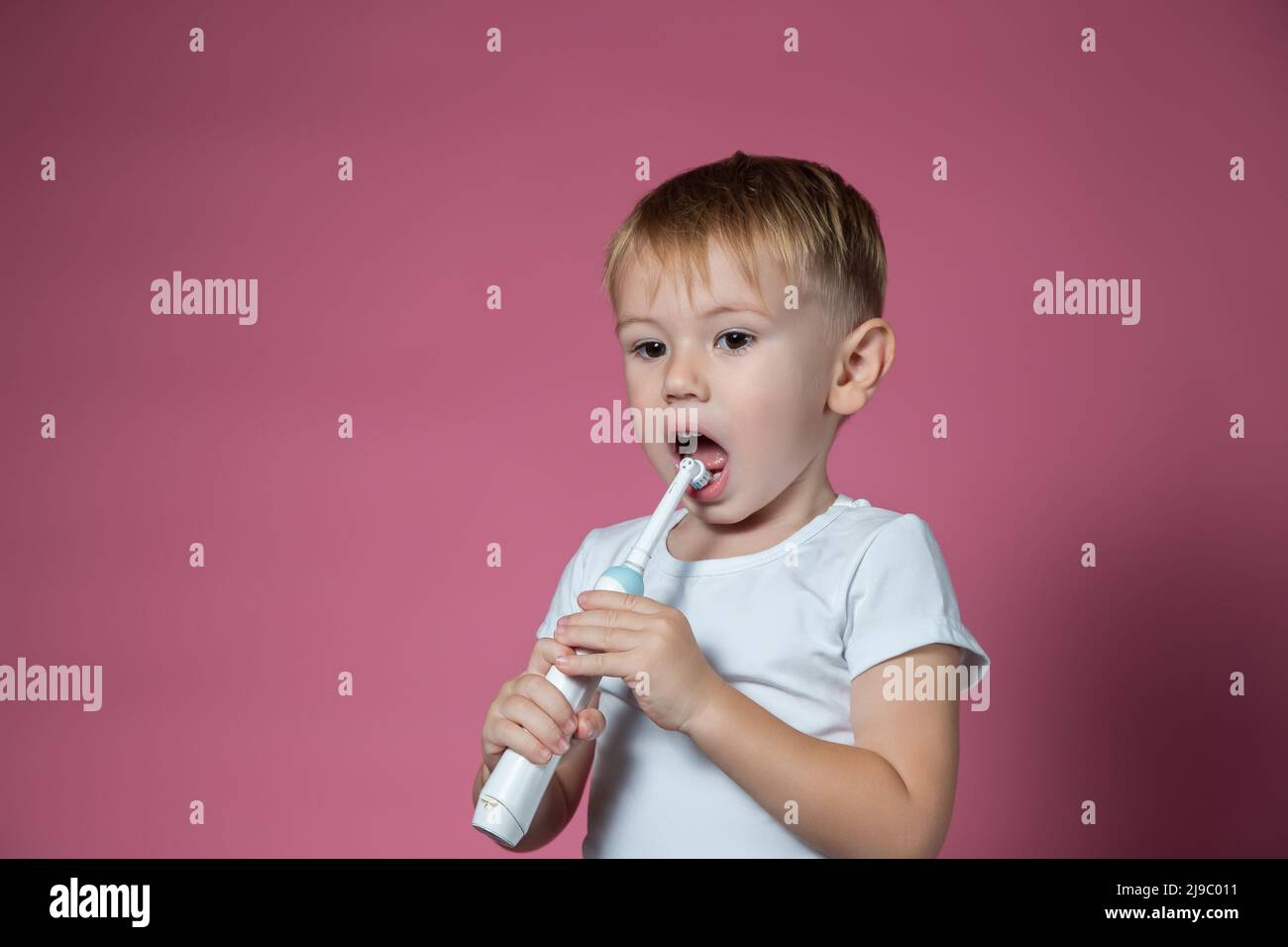 Sonic expression hi-res stock photography and images - Alamy