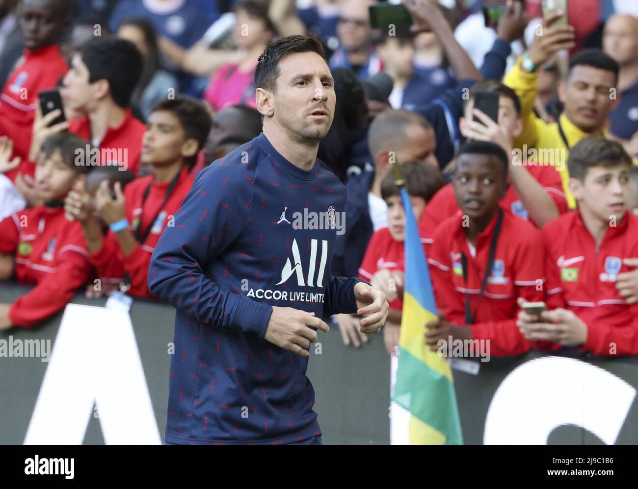 Lionel messi psg 2022 hi-res stock photography and images - Alamy