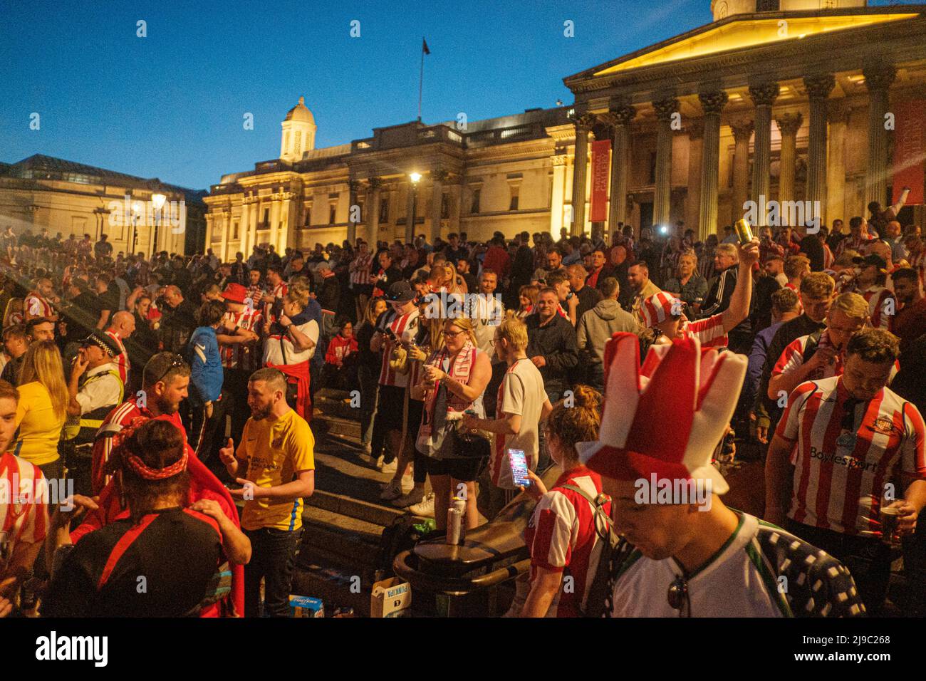 21/05/22, Sunderland AFC Fans Celebrate into the Night in Trafalgar ...