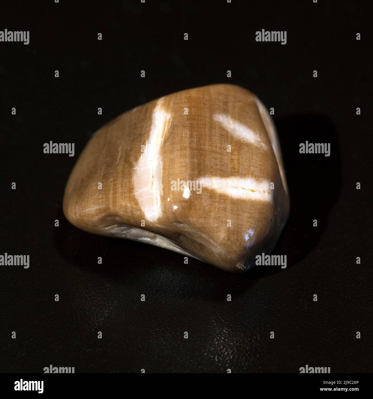 Peanut wood stone hi-res stock photography and images - Alamy