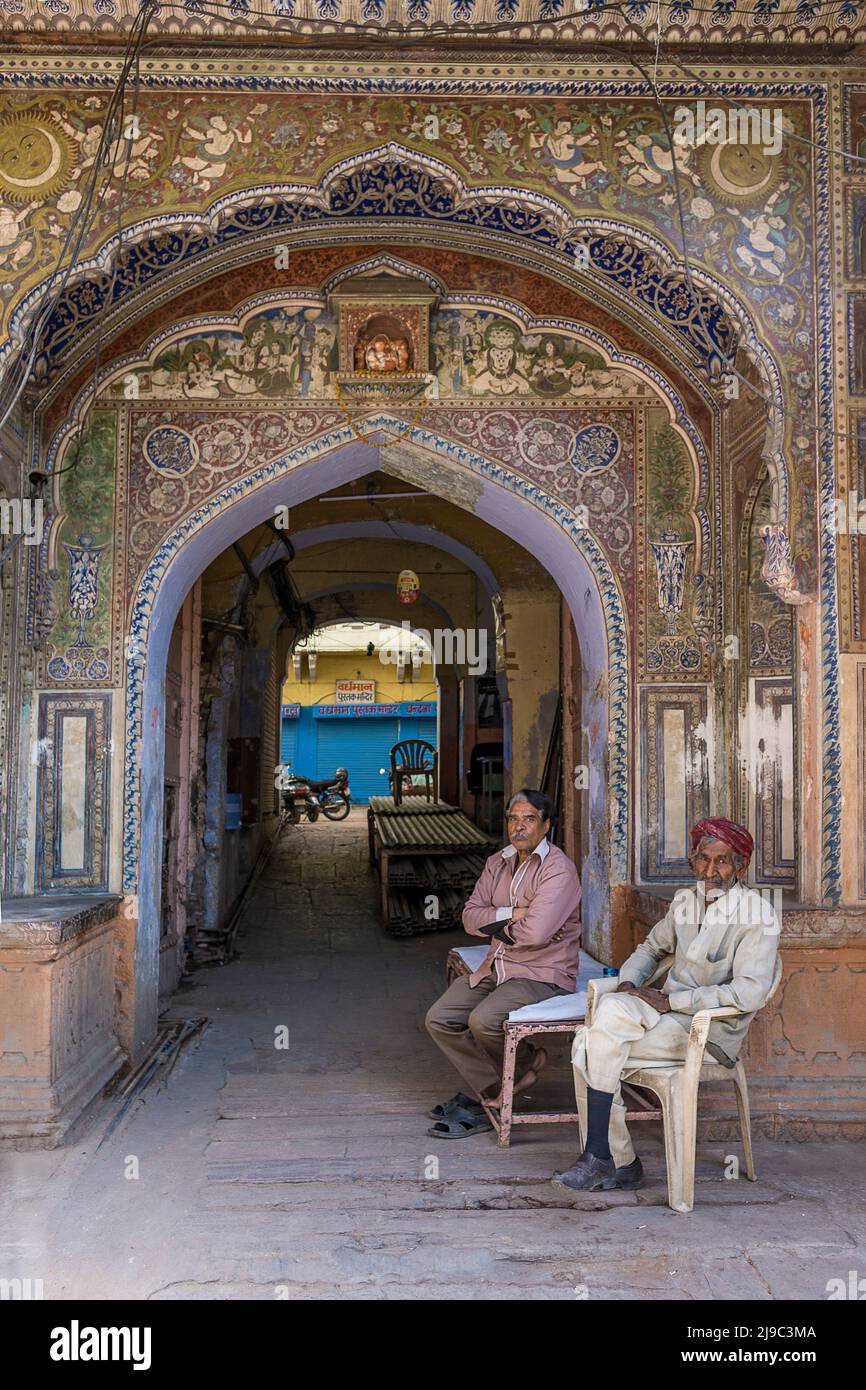Temple guards in Jaipur Stock Photo - Alamy