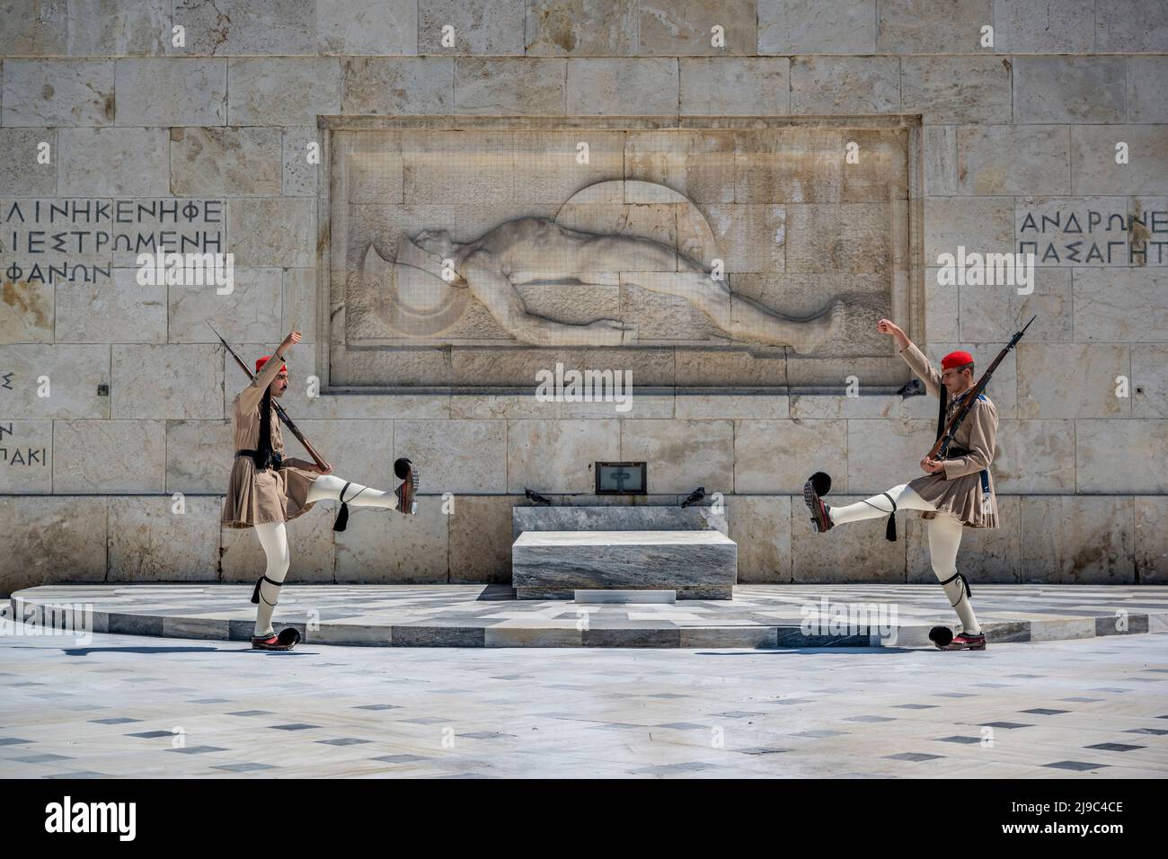 Marching greek soldiers hi-res stock photography and images - Alamy