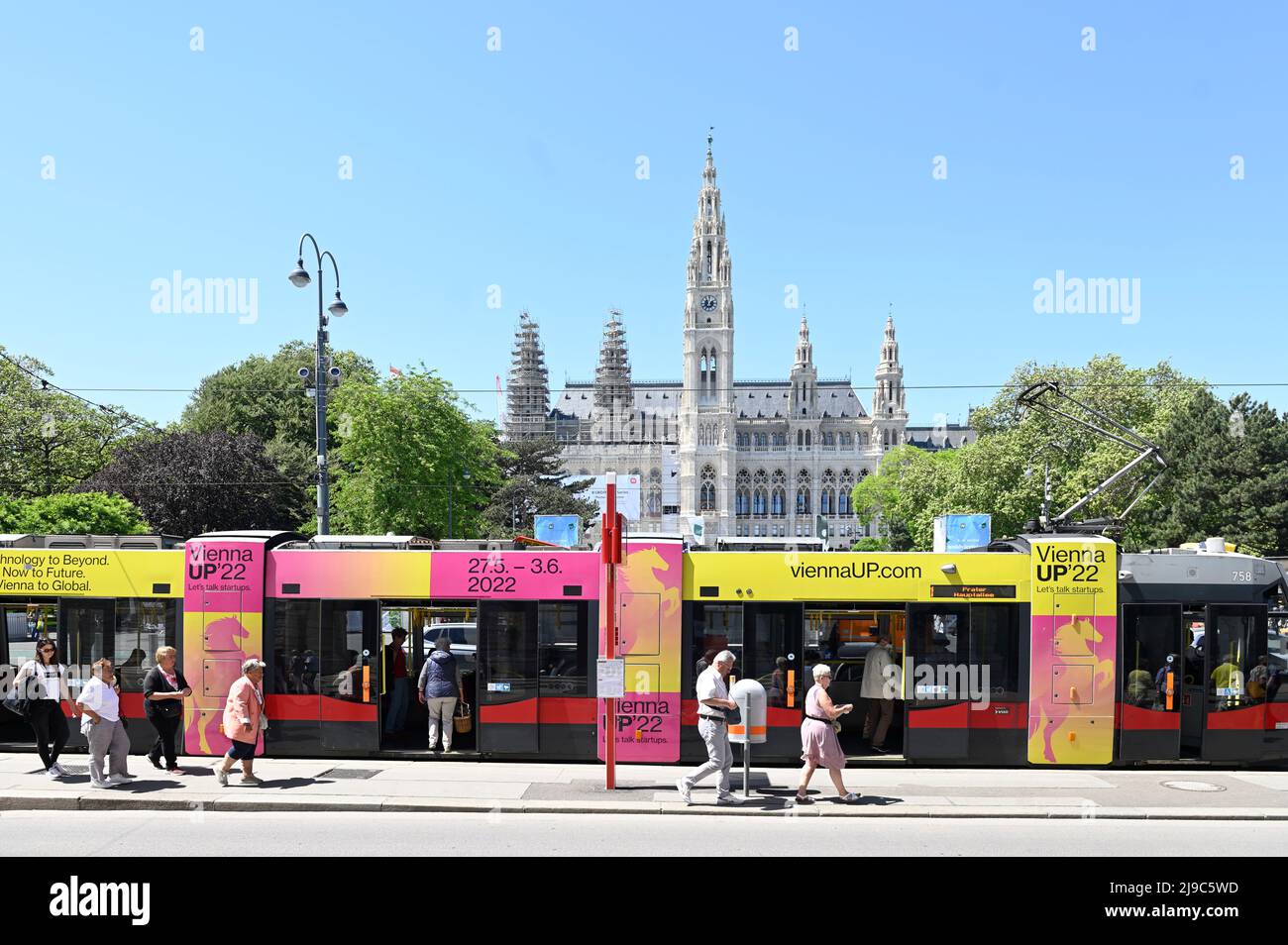 Tram vienna hi-res stock photography and images - Alamy