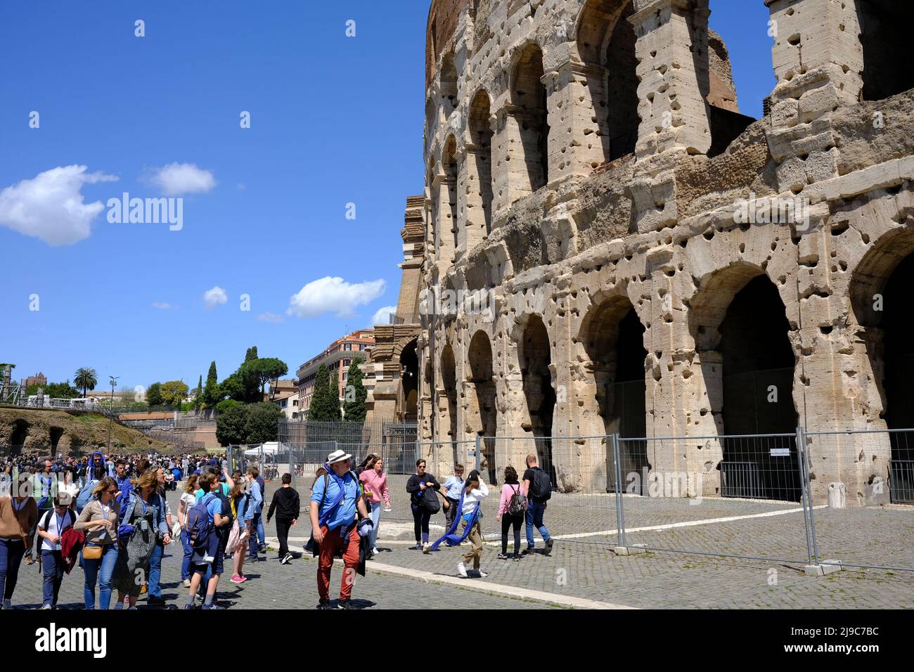 Exterior of the Roman Colosseum in Rome, Italy Stock Photo - Alamy