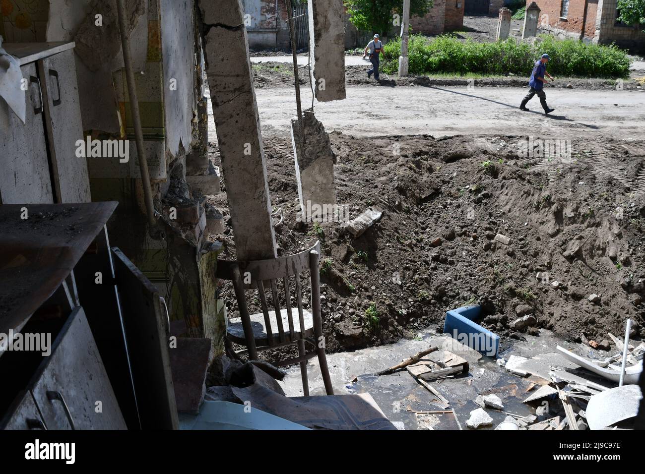 View of a destroyed apartment building in Bakhmut. Russia invaded ...