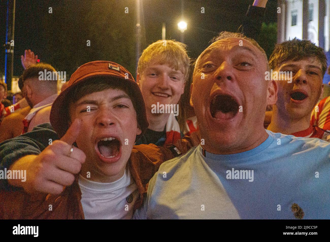 21/05/22, Sunderland AFC Fans Celebrate into the Night in Trafalgar ...