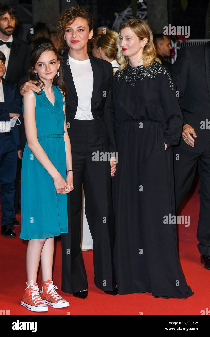 Jasmine trinca and alba rohrwacher hi-res stock photography and images ...