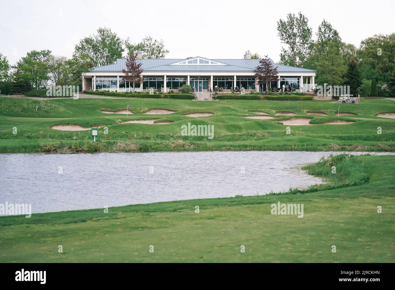 golf club house building exterior Stock Photo - Alamy