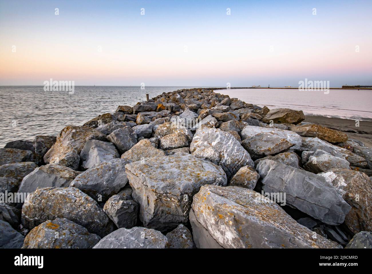 Stone jetty sea dramatic hi-res stock photography and images - Alamy