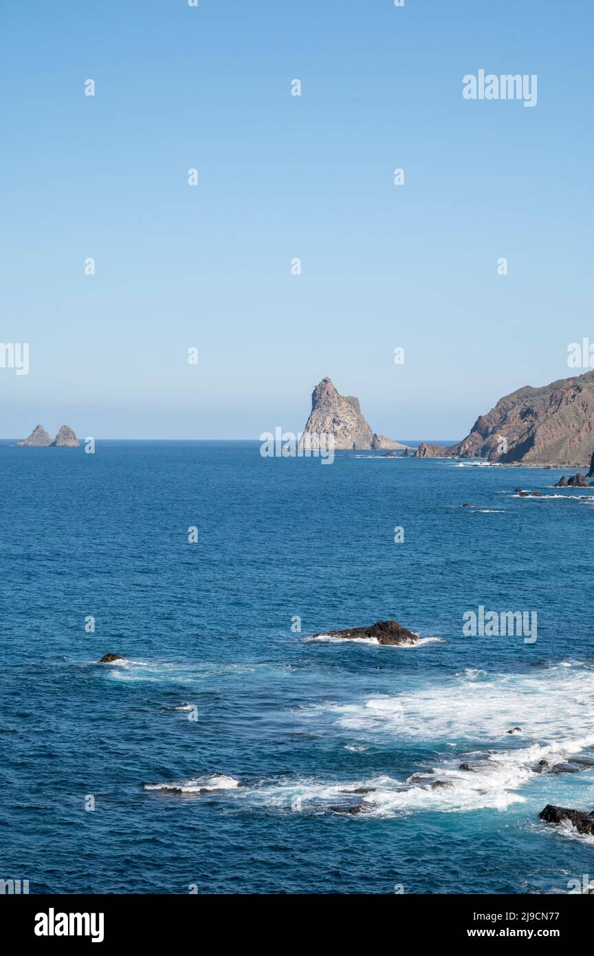 Playa del roque de las bodegas hi-res stock photography and images - Alamy