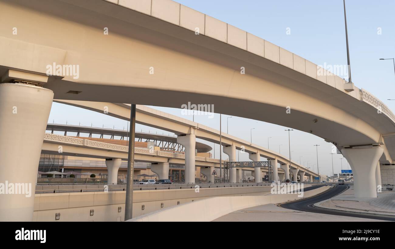 Qatar motorway hi-res stock photography and images - Alamy