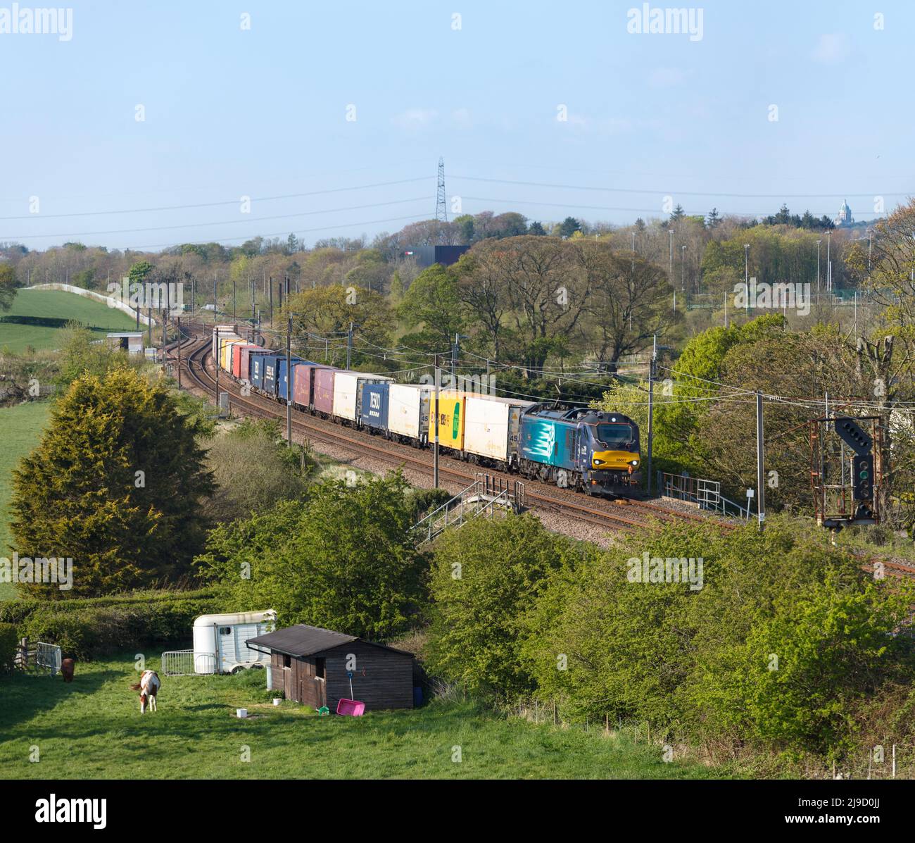 Direct Rail Services class 88 locomotive 88007 on the west coast ...