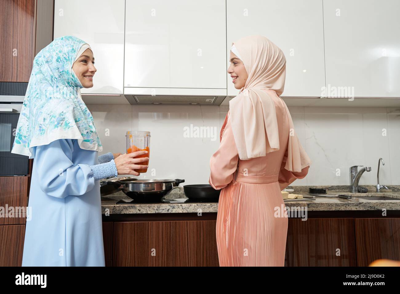 Islamic chef hi-res stock photography and images - Alamy